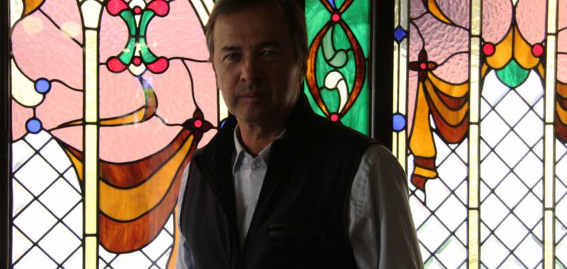 Javier Moro presenta su novela épica “A flor de piel” | Todoliteratura