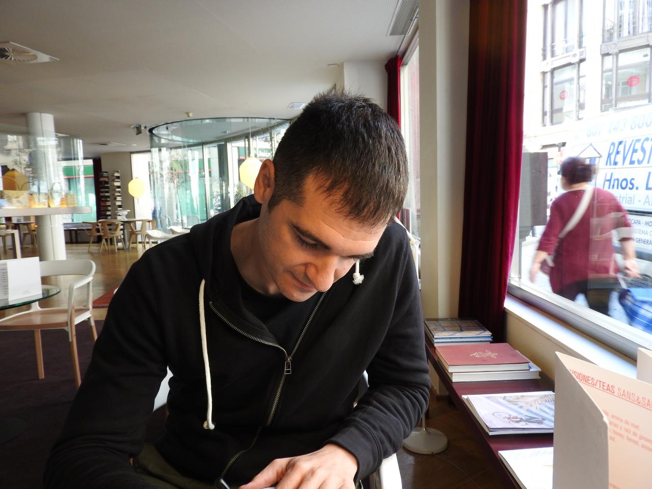 Entrevista a Eloy Moreno, autor de “El regalo” | Todoliteratura